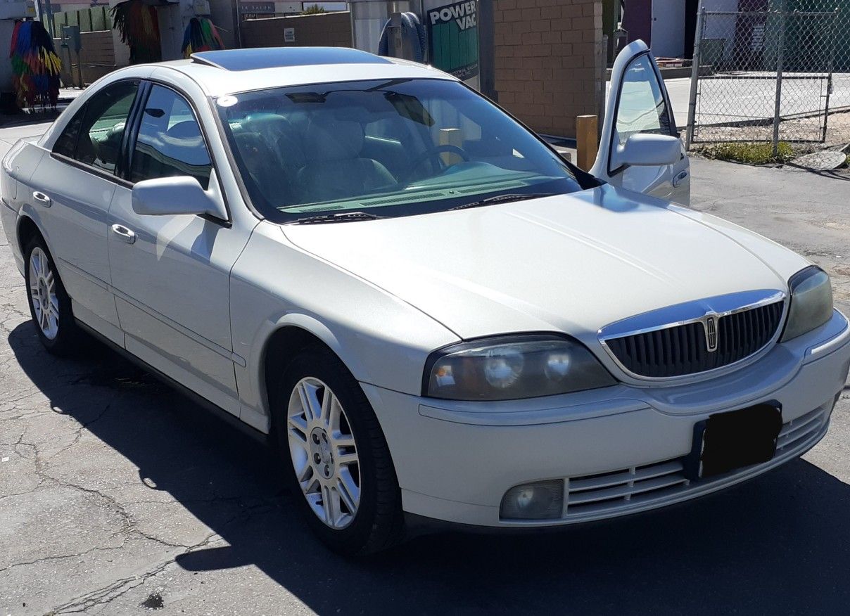 05 Lincoln ls v8 3.9 for Sale in Hesperia, CA - OfferUp