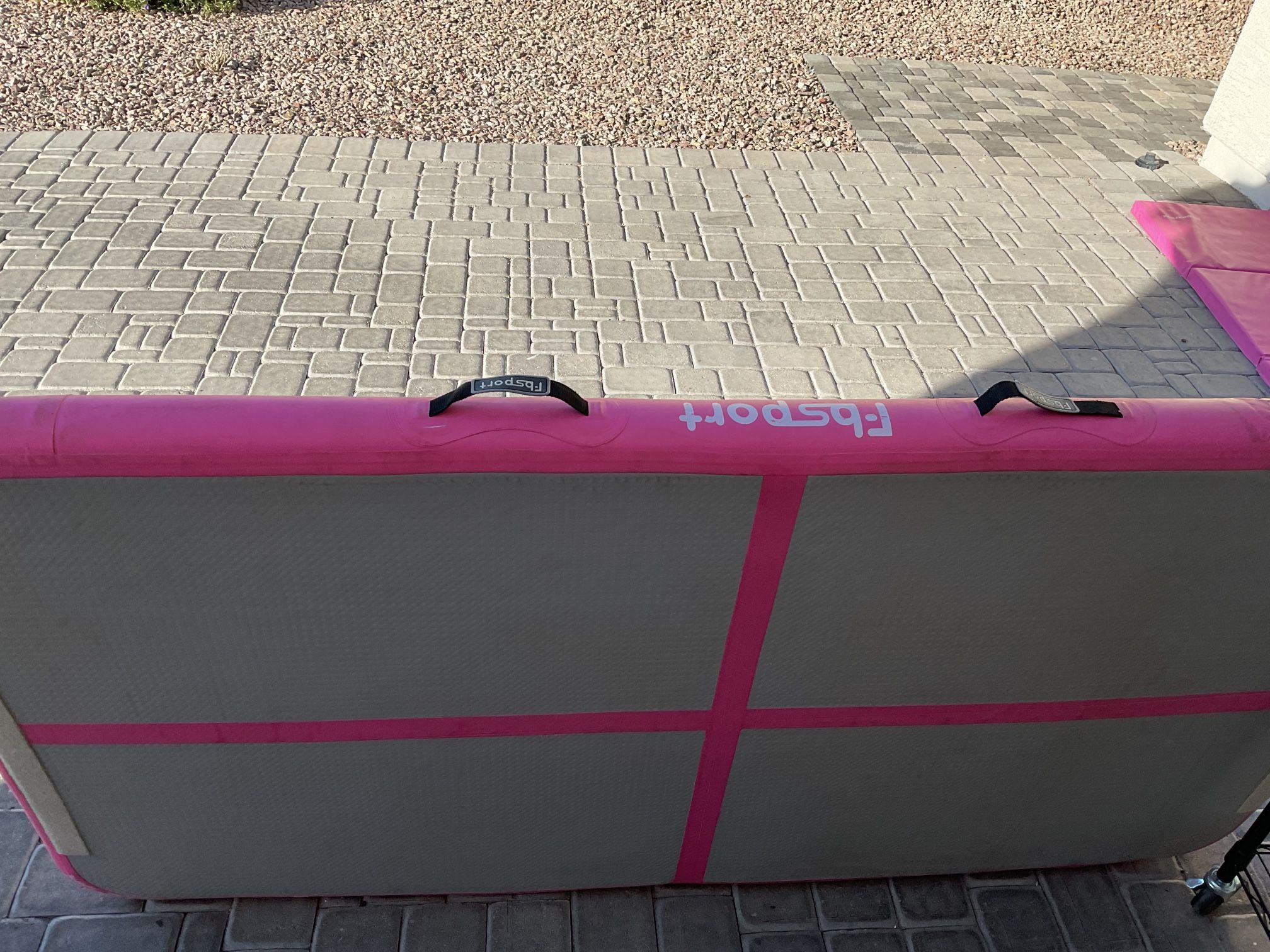 6’ Inflatable Tumble Mat/Track for Sale in Phoenix, AZ - OfferUp