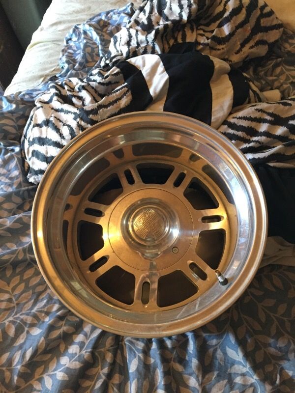 15x10 centerline wheels Chevy 6 lug for Sale in Riverdale, CA - OfferUp