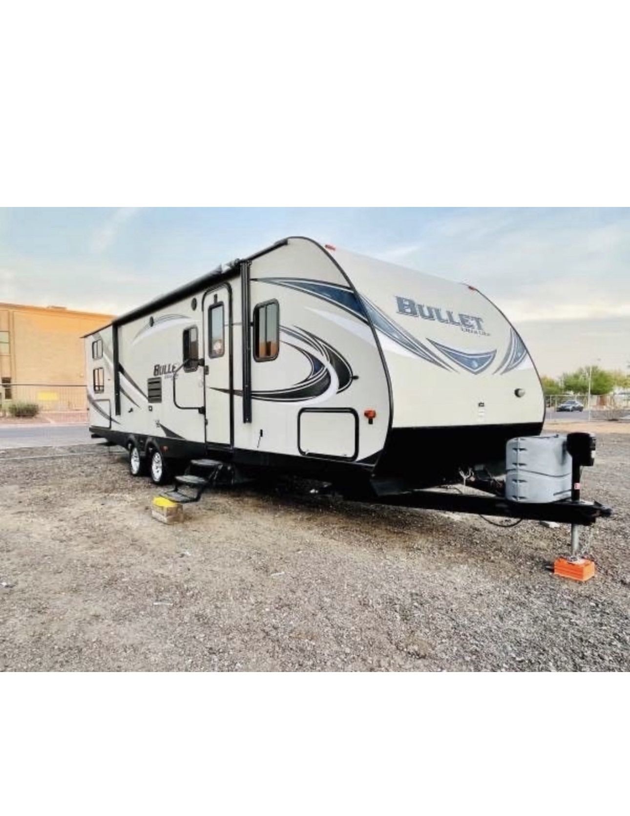 RV 2016 KEYSTONE BULLET 32ft for Sale in Buckeye, AZ - OfferUp