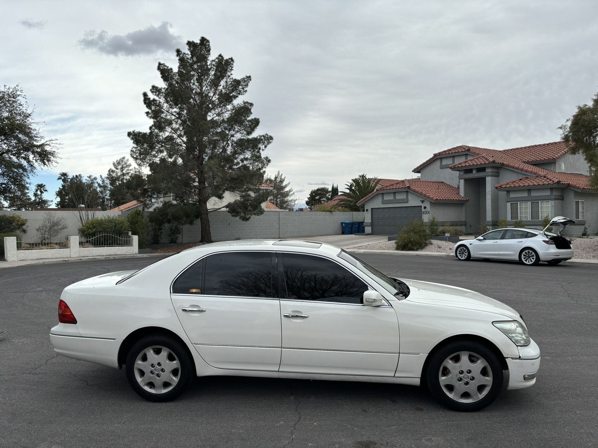 Lexus Ls430 for Sale in Las Vegas, NV - OfferUp