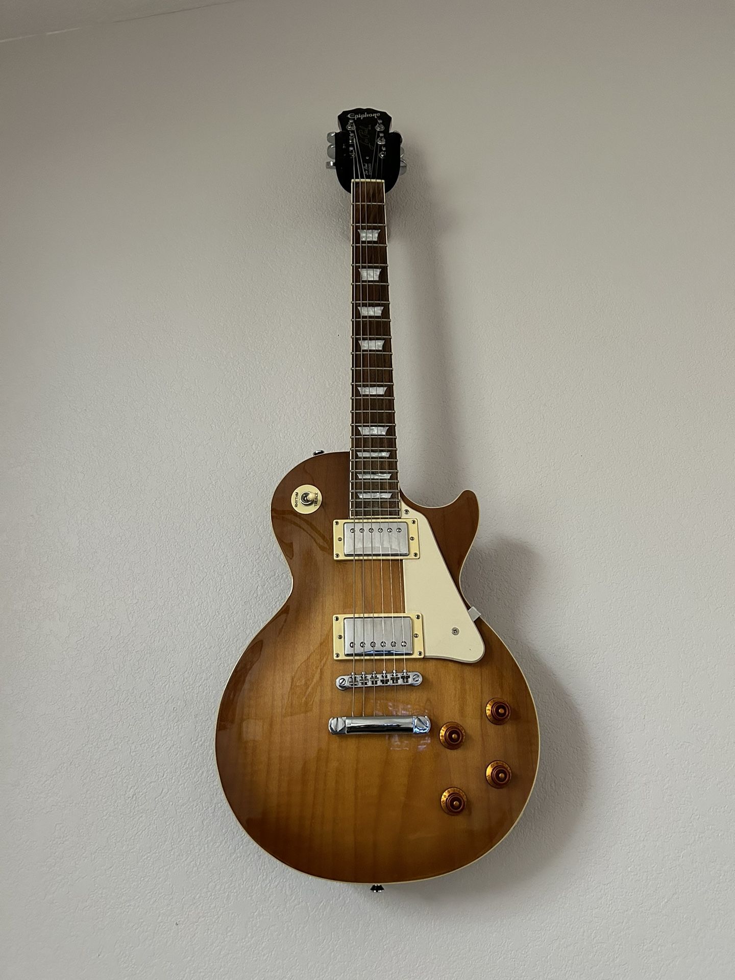 Epiphone Les Paul Standard for Sale in Phoenix, AZ - OfferUp