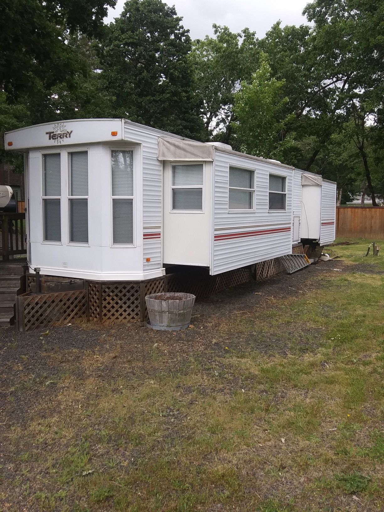 2000 Terry Park Model. By, Fleetwood for Sale in Eugene, OR - OfferUp