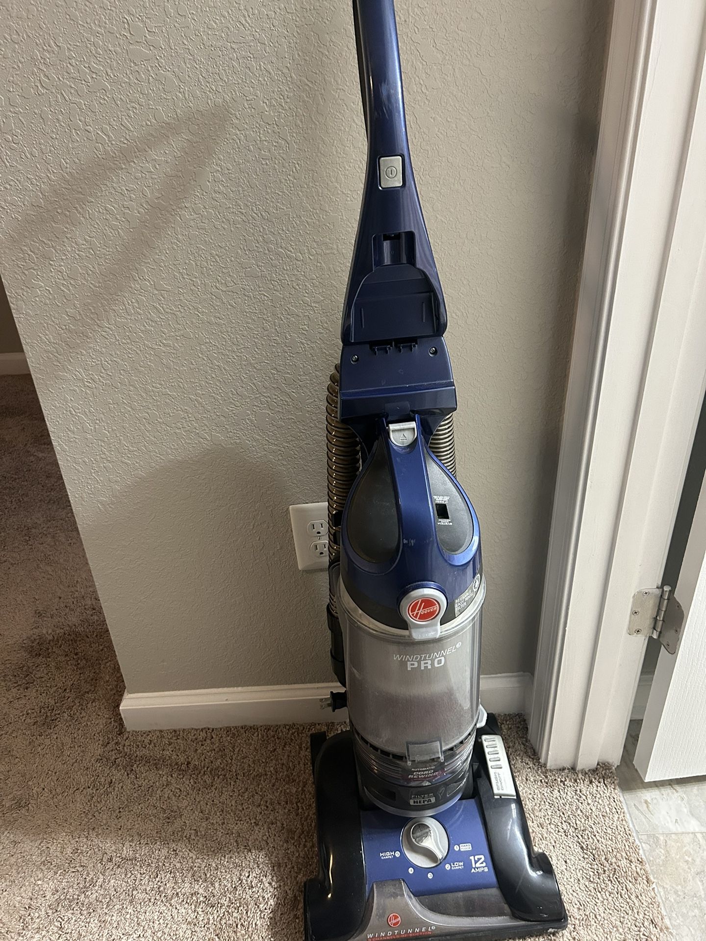Hoover Windtunnel Pro Vacuum for Sale in Virginia Beach, VA - OfferUp