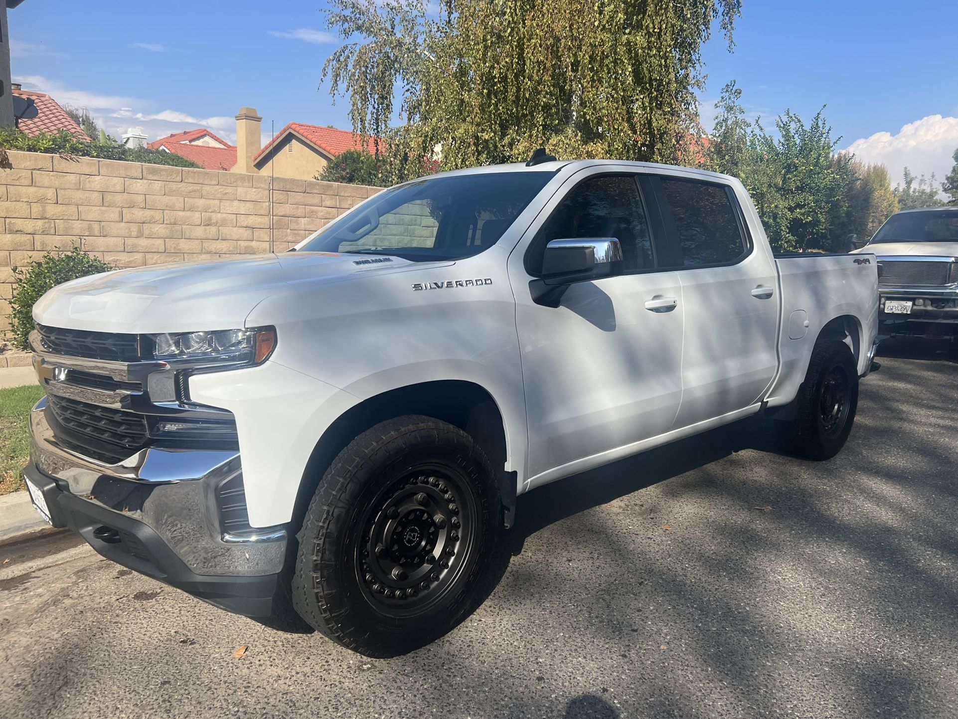 2022 Chevrolet Silverado Ltd for Sale in Simi Valley, CA - OfferUp