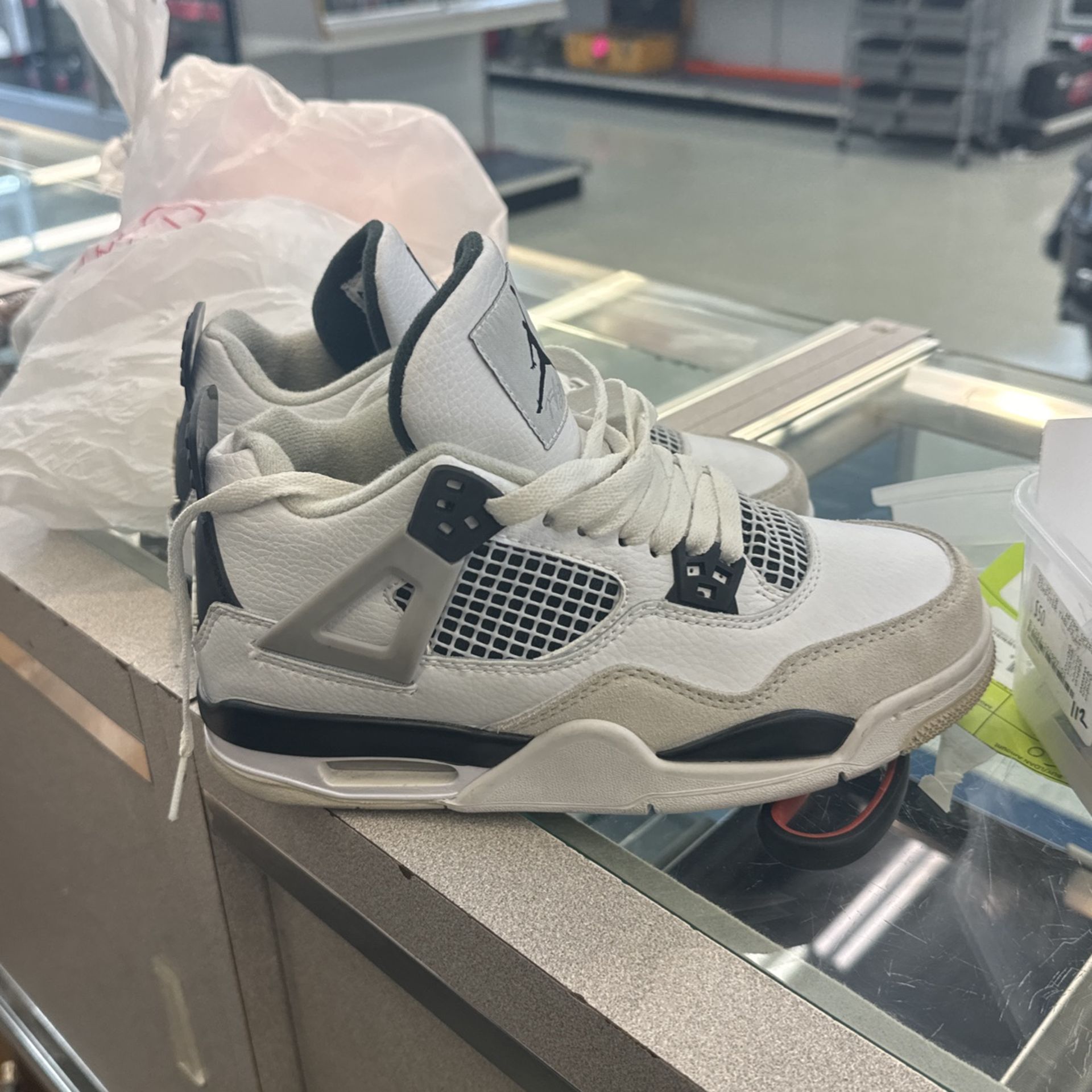 Jordan 4 for Sale in Humble, TX - OfferUp