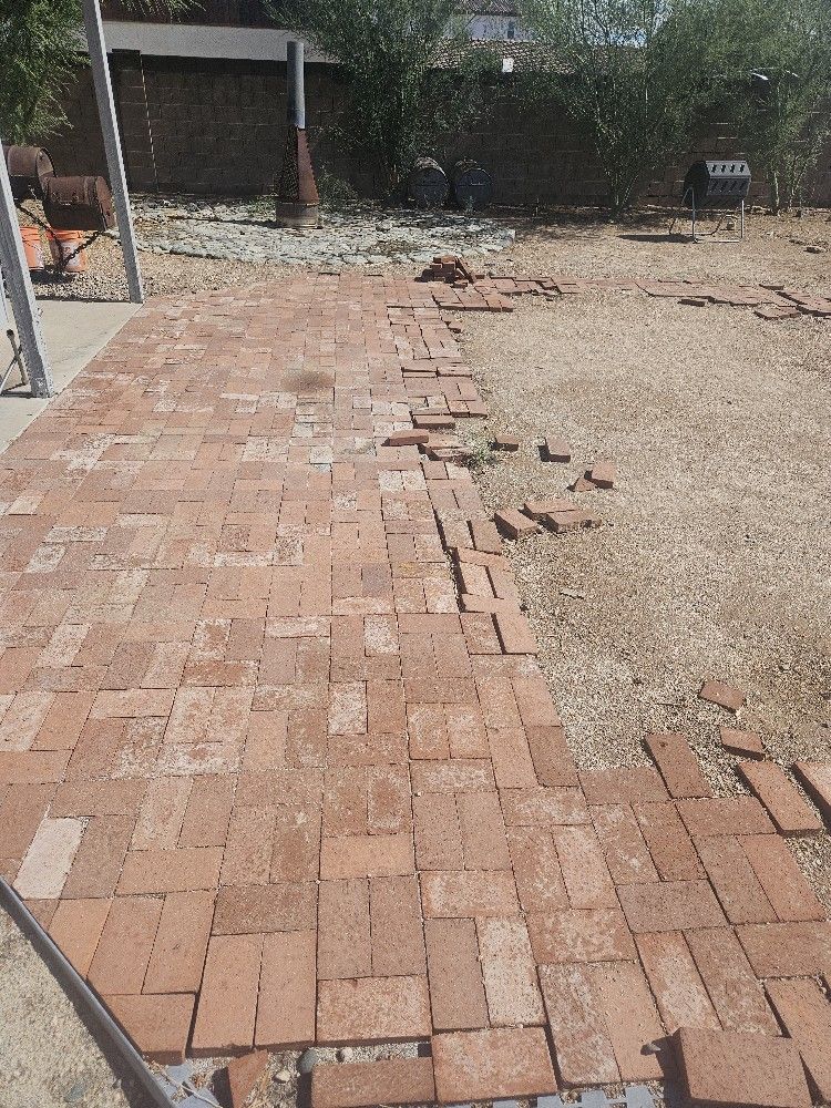Free Bricks for Sale in Scottsdale, AZ - OfferUp