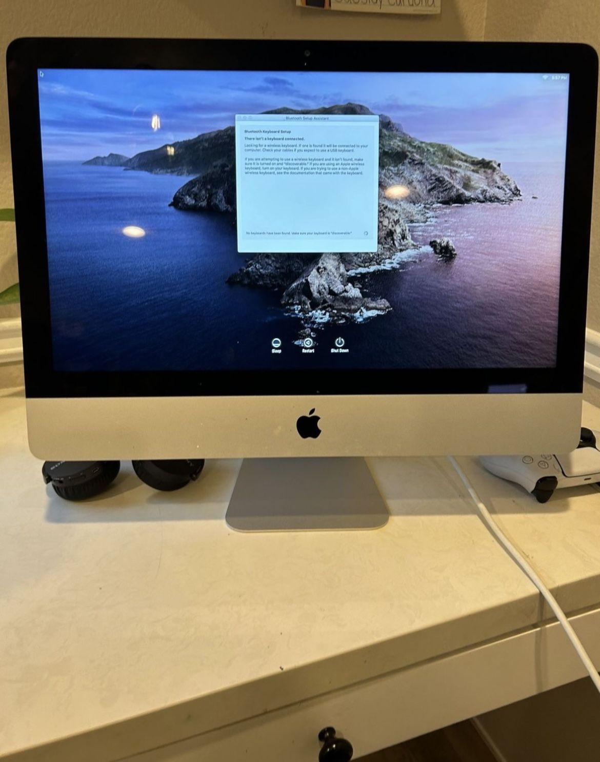 Apple Mac Desk stop for Sale in Fontana, CA - OfferUp