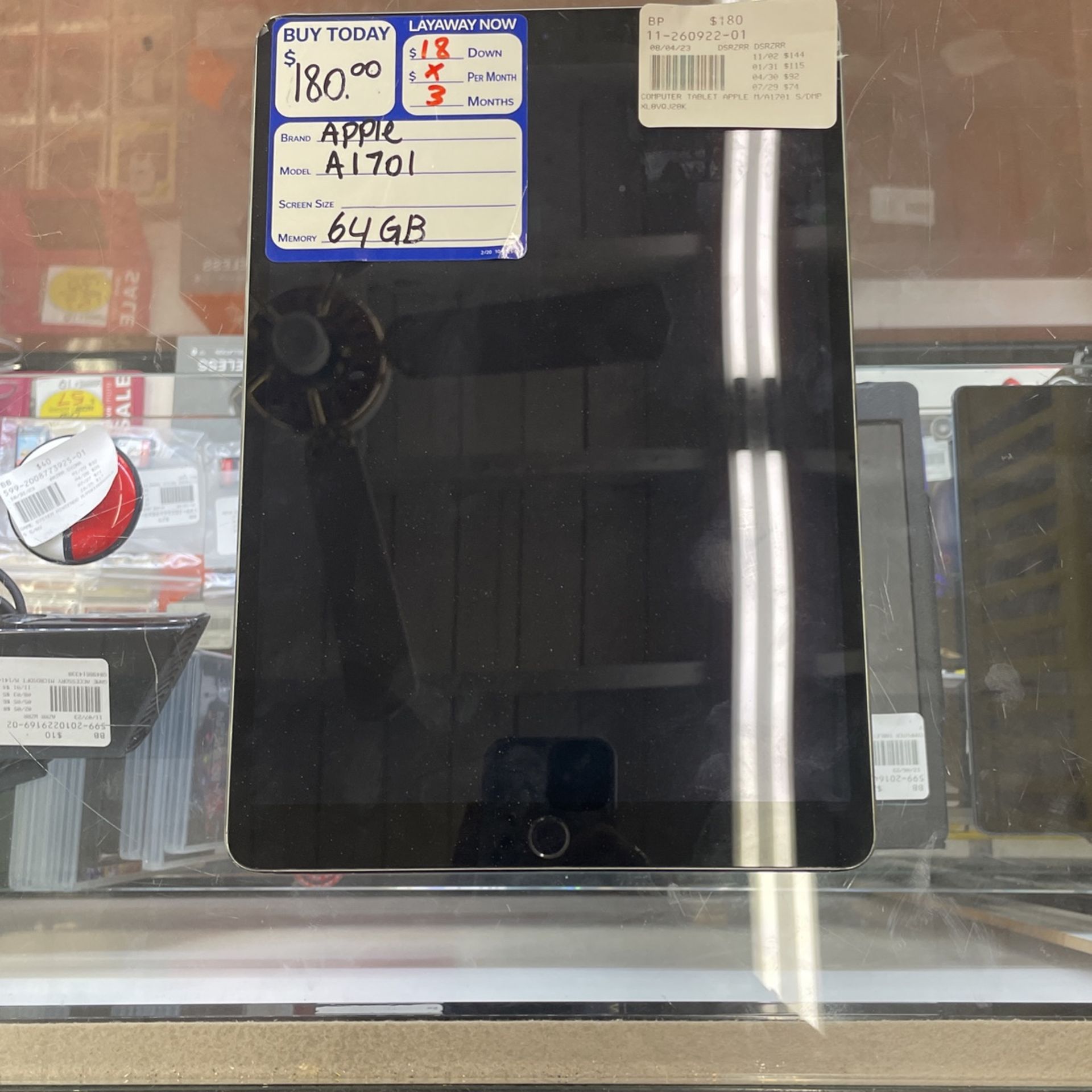 Apple Tablet A1701 for Sale in Warr Acres, OK - OfferUp