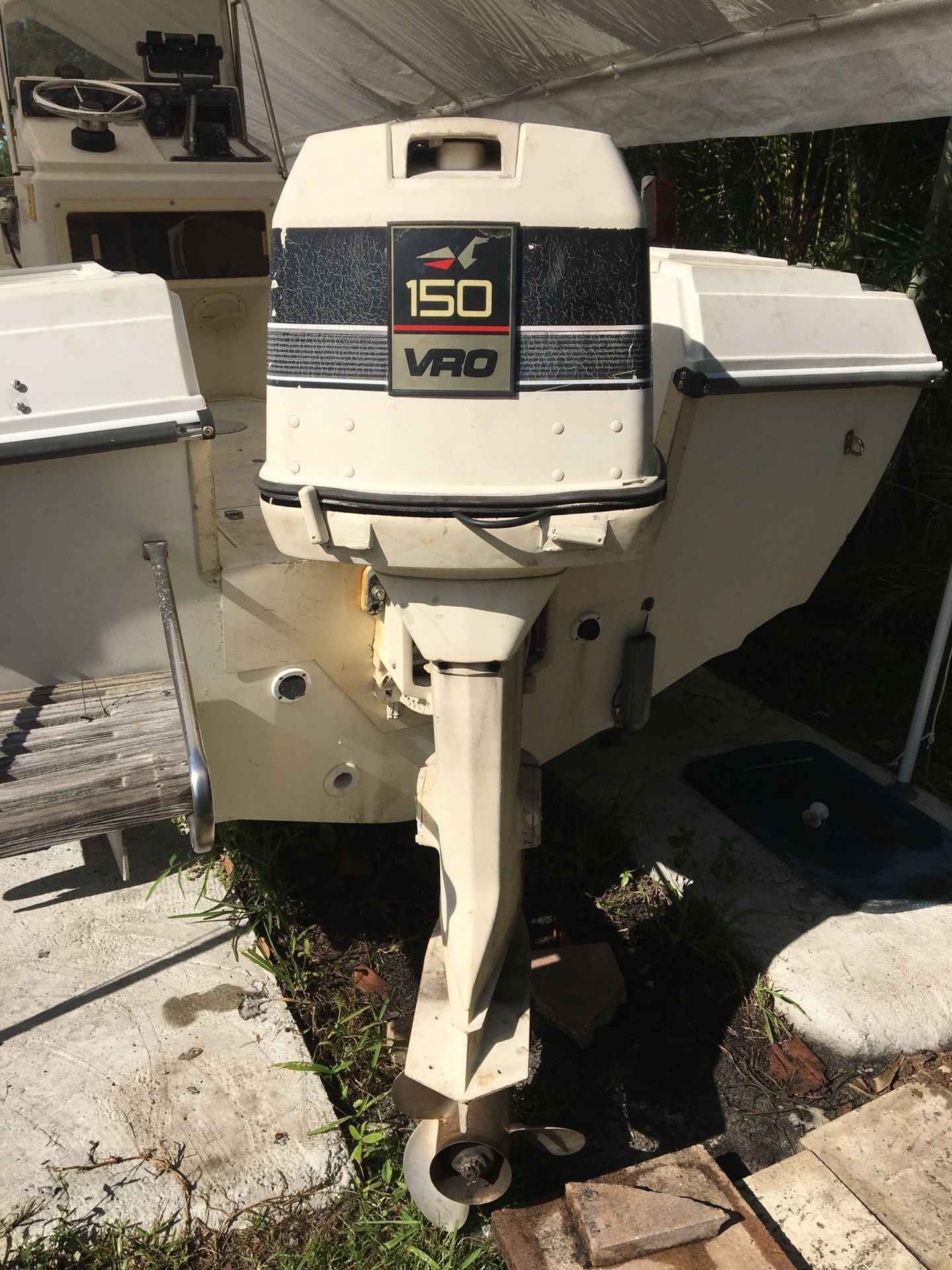 1990 Johnson 150 2 stroke outboard for Sale in Port St. Lucie, FL - OfferUp
