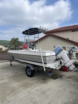 1984 Bayliner Center Console for Sale in City Of Industry, CA - OfferUp