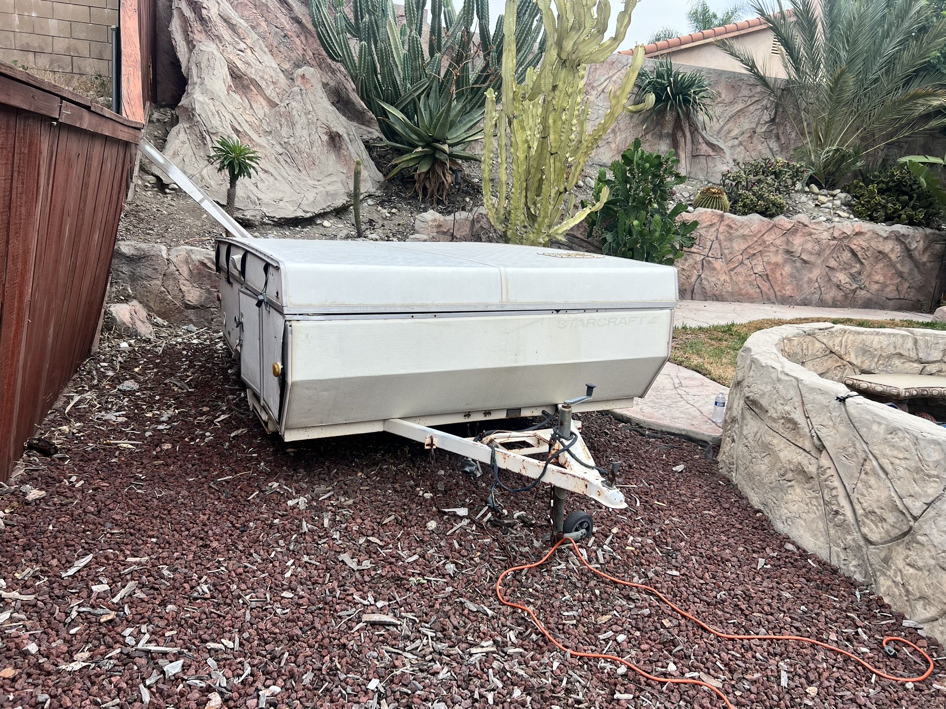 Free Pop Up Trailer for Sale in Corona, CA - OfferUp