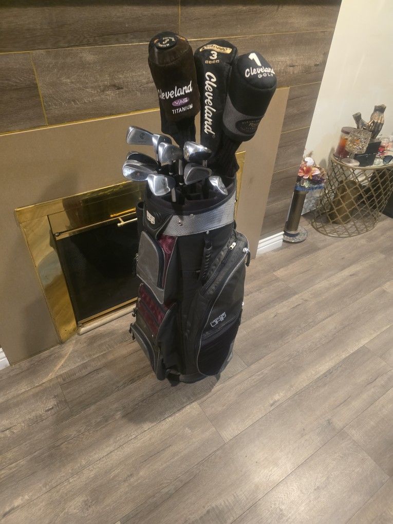 CLEVELAND GOLF CLUBS WITH MASTER GRIP GOLF BAG (13 CLUBS SET) for Sale ...