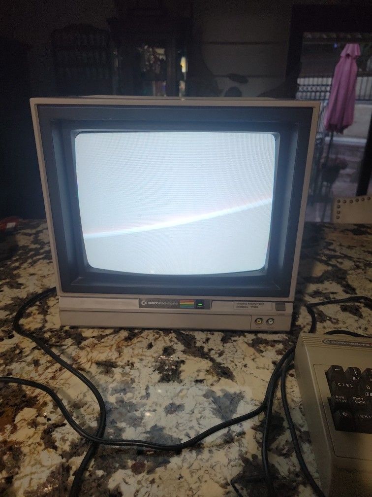 Commodore 64 Monitor 1702 And Floppy Disk 1541 Vintage Game System for ...