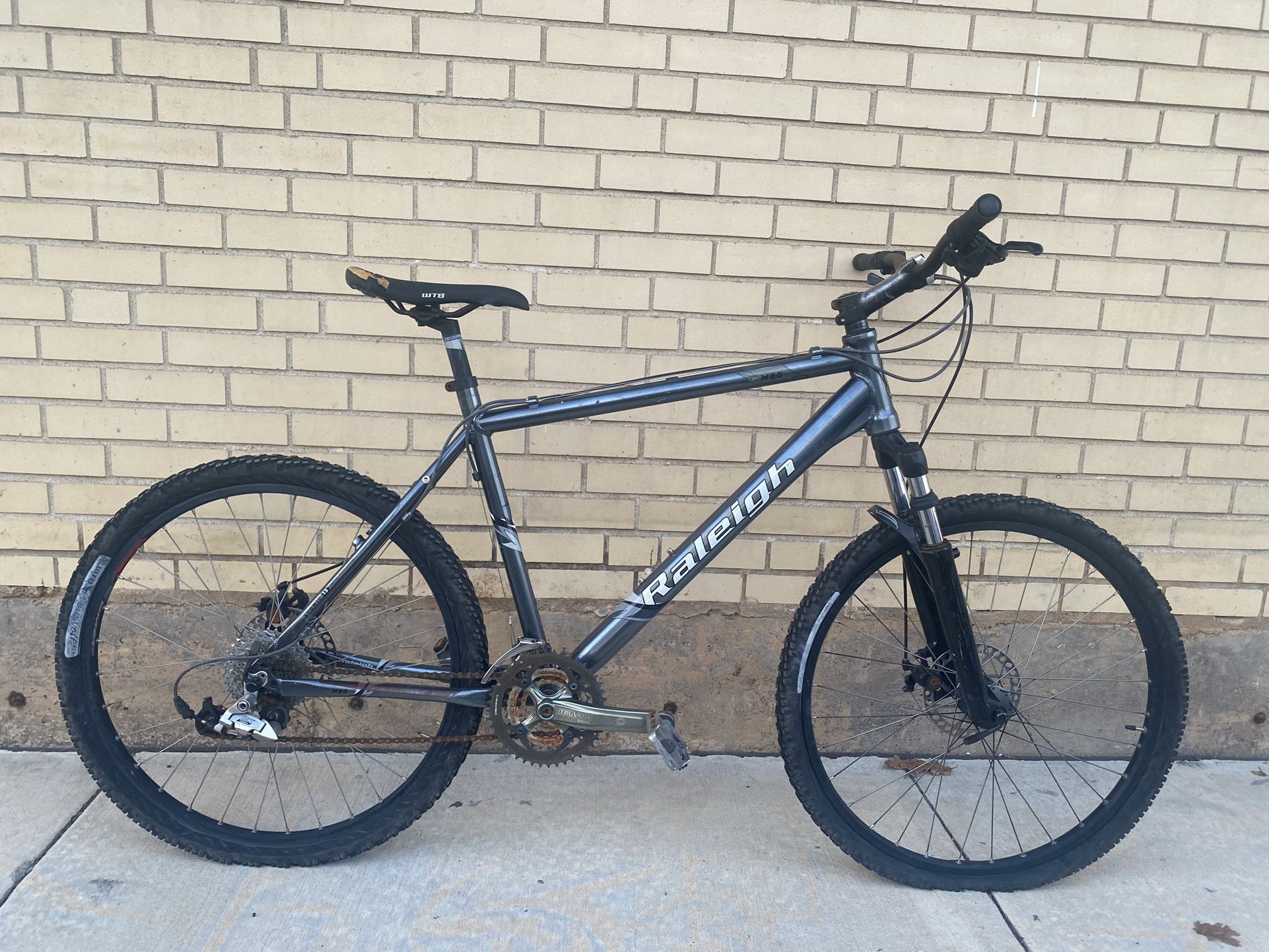 Raleigh M80 MTB Hybrid Mountain Road Bike for Sale in Philadelphia PA OfferUp