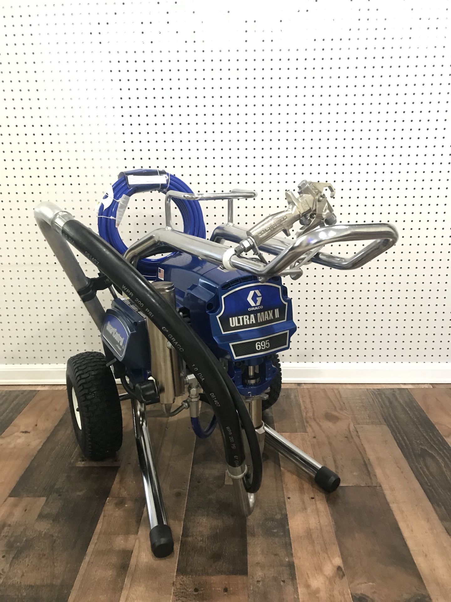 PAINT SPRAYER $$GRACO 695$$ for Sale in Norwalk, CA - OfferUp