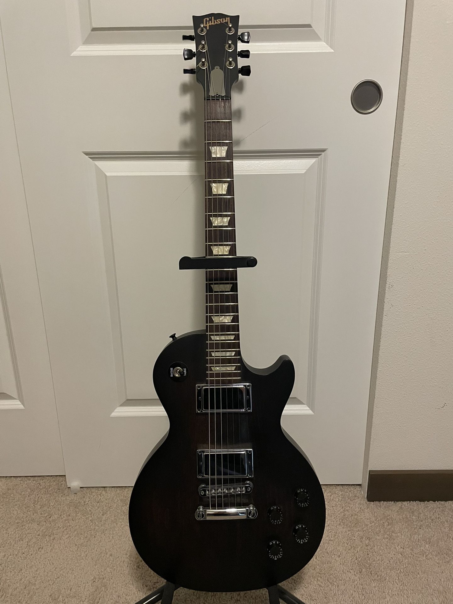 Gibson Les Paul LPJ 2013 for Sale in Seattle, WA - OfferUp