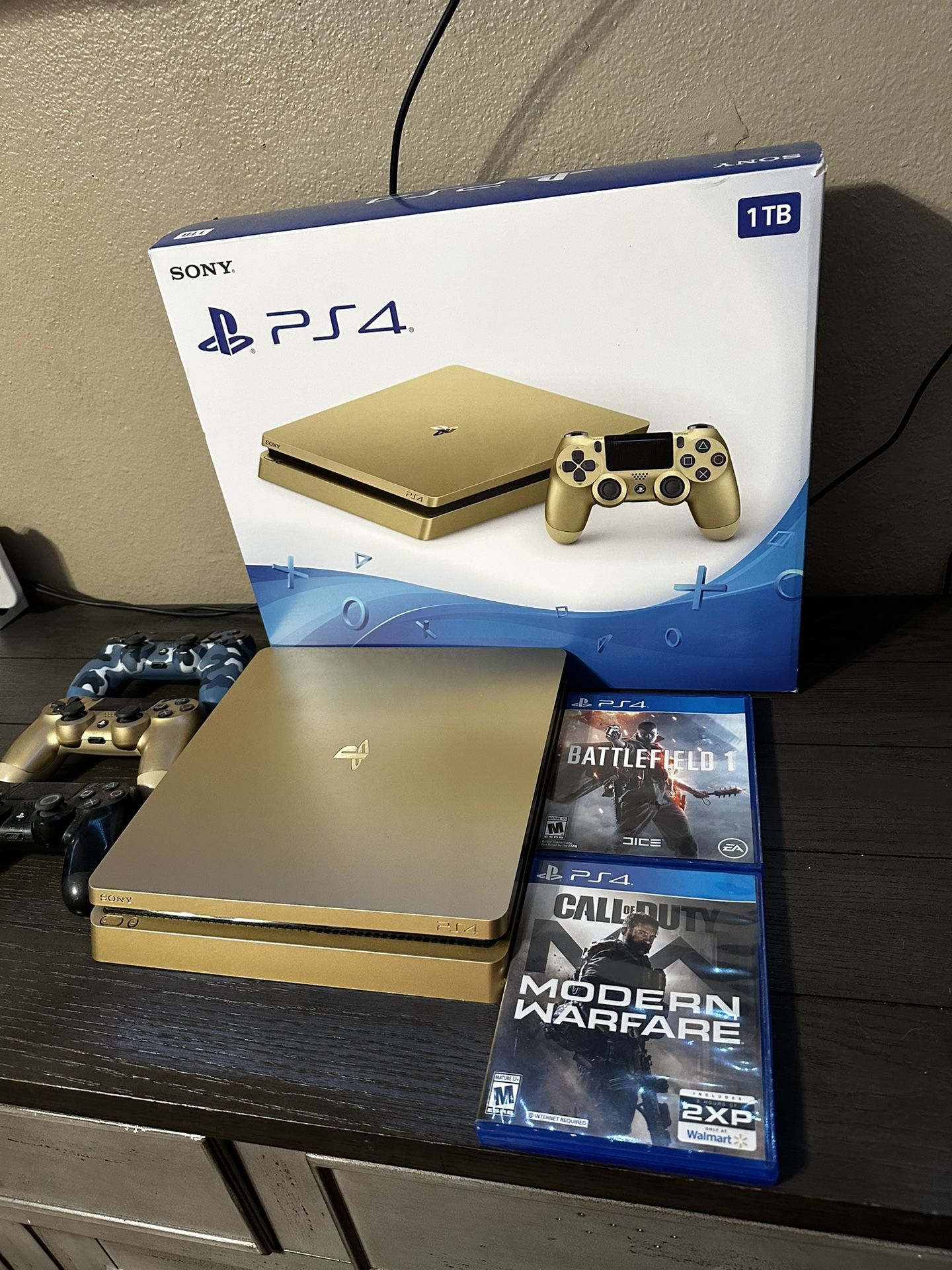 PS4 SLIM 1TB for Sale in Peoria, AZ - OfferUp