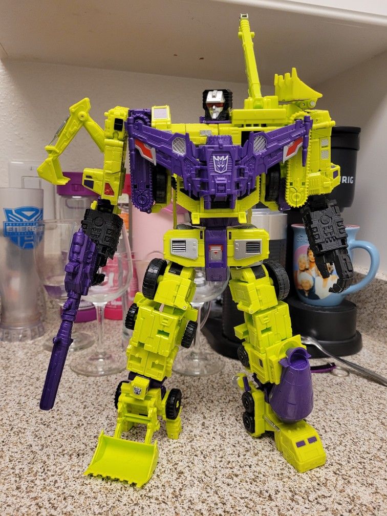 Transformers Devastator Ko for Sale in Rancho Cucamonga, CA - OfferUp