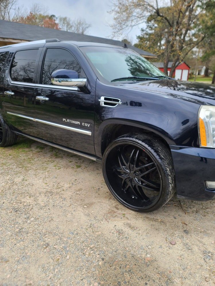 28 Inch Wheels for Sale in Castalia, NC - OfferUp