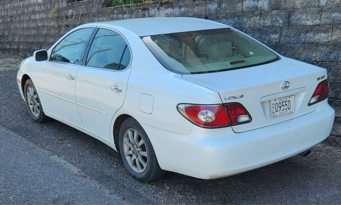 2002 Lexus ES 300 for Sale in Portland, OR - OfferUp