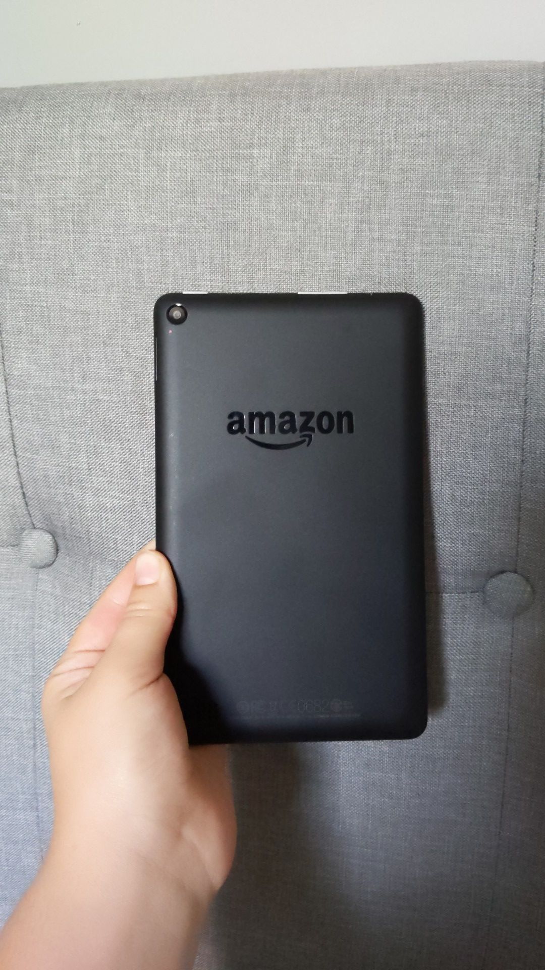 Amazon Kindle model sv98ln!!Even comes with a protecting case!Great for ...