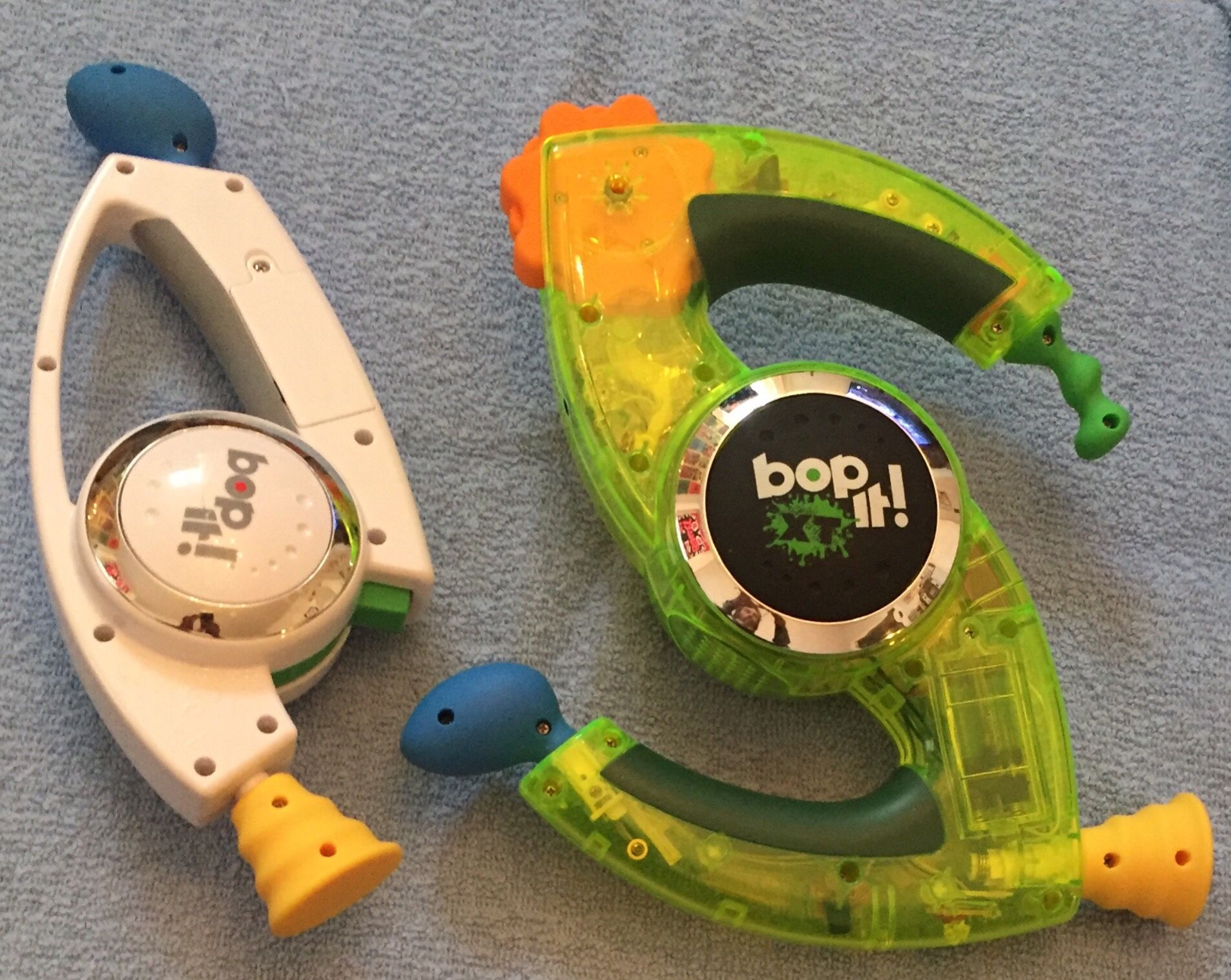 Lot of Two Vintage Bop It Handheld Games Toys XT for Sale in Portsmouth ...