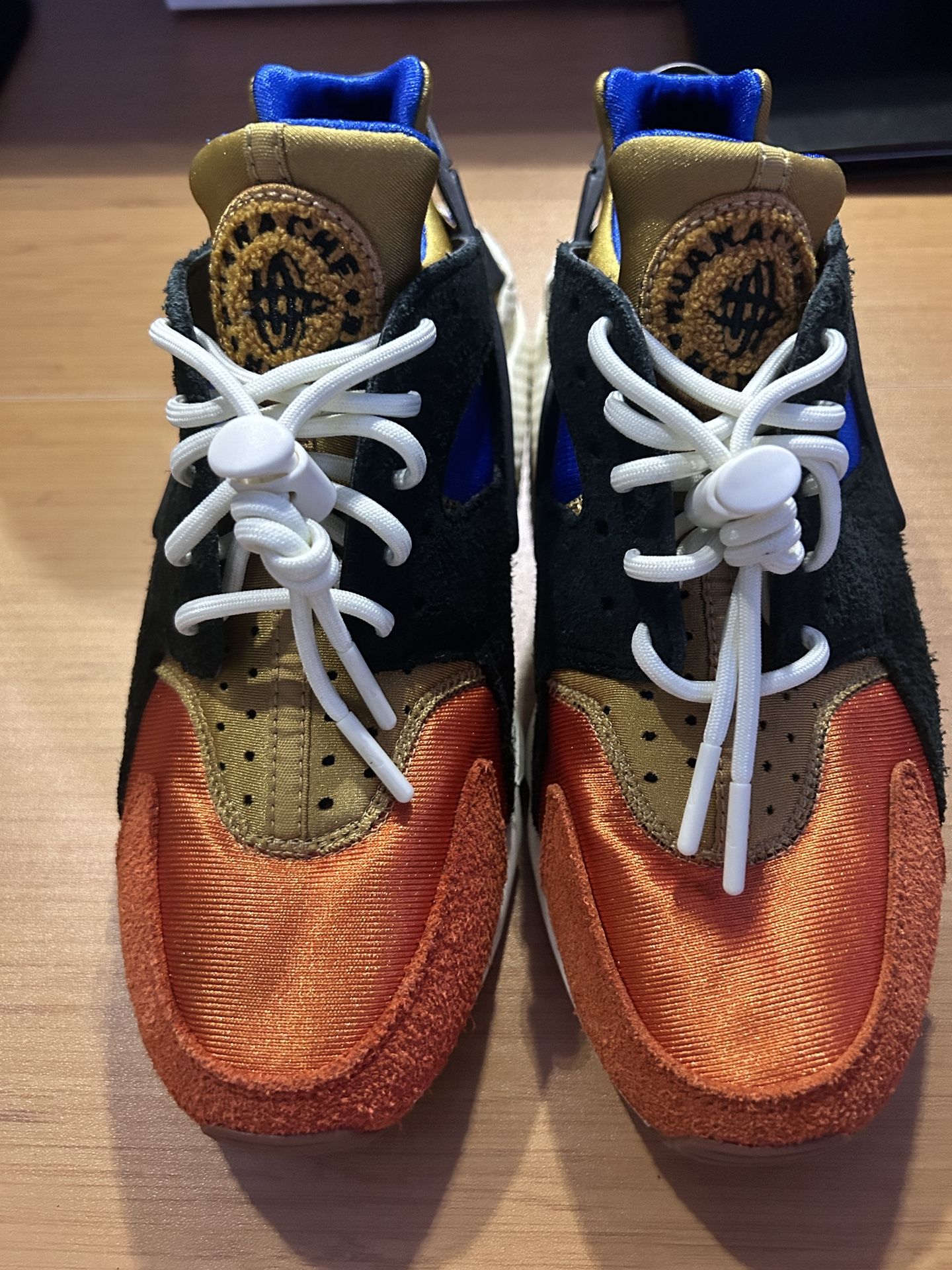 Nike Huarache Limited Edition 9W for Sale in Montebello, CA - OfferUp