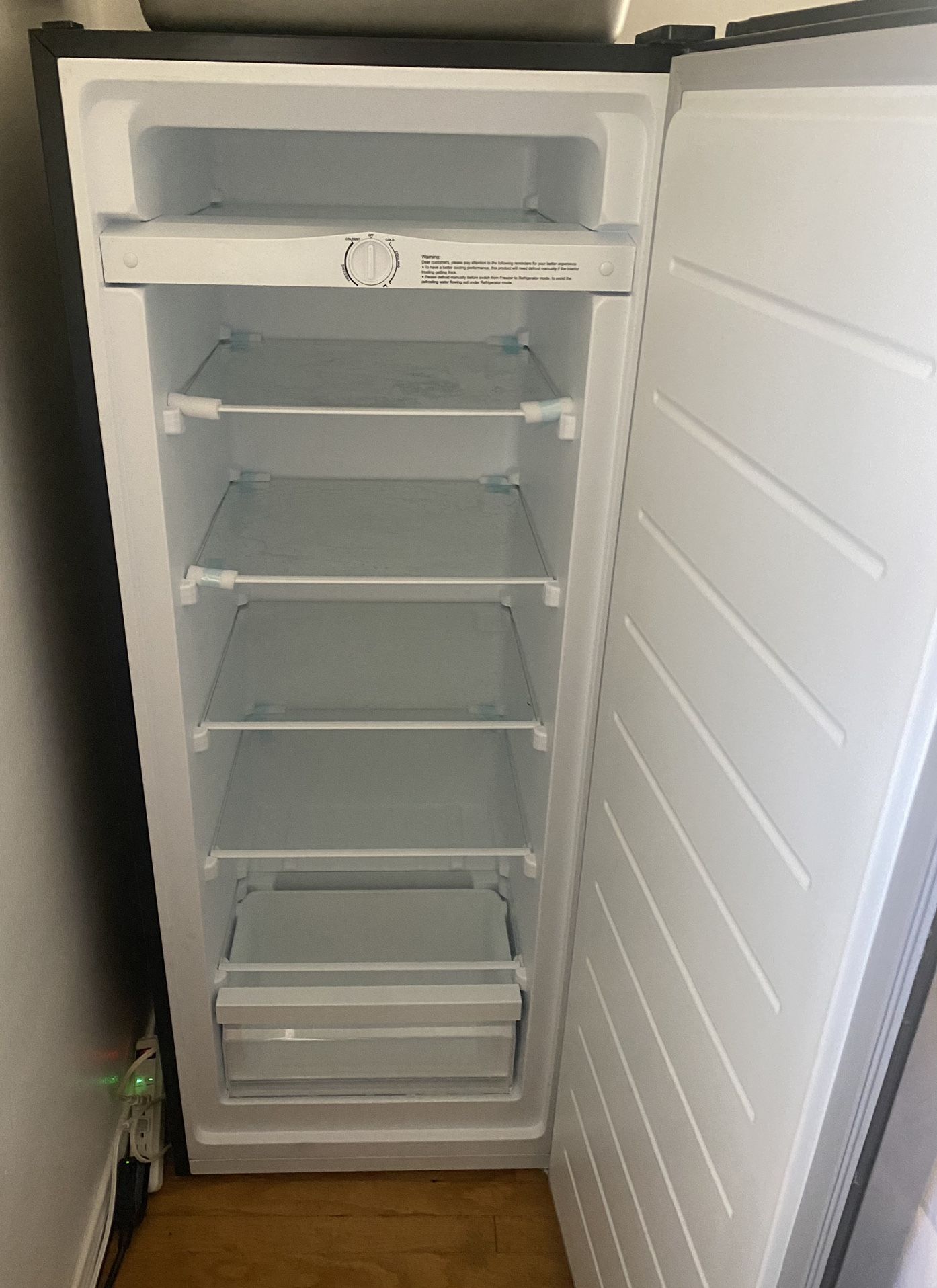 Vissani 7 cu Ft Convertible Freezer/Refrigerator for Sale in San ...