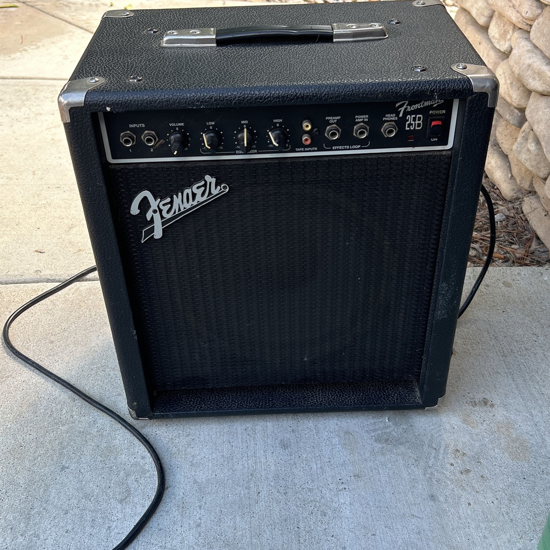 Fender Frontman 25B Bass Amp 75 Watt for Sale in Redlands, CA - OfferUp