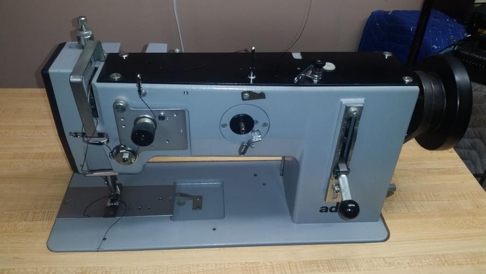 Adler 267 industrial sewing machine for Sale in Minneapolis, MN - OfferUp
