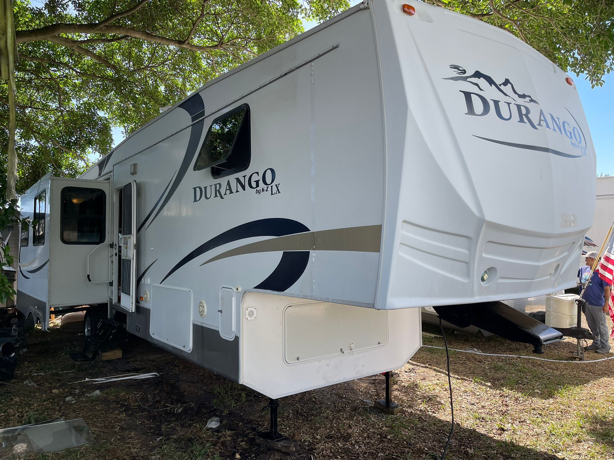 2010 Rv Durango LX for Sale in West Palm Beach, FL - OfferUp