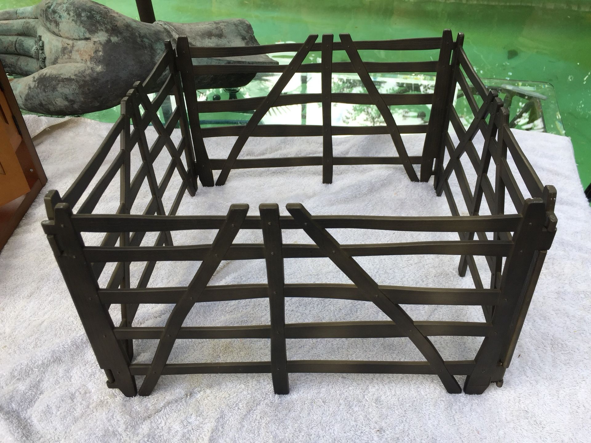 “American Girl “ Horse Stable and Corral/Fence with Horse for Sale in ...