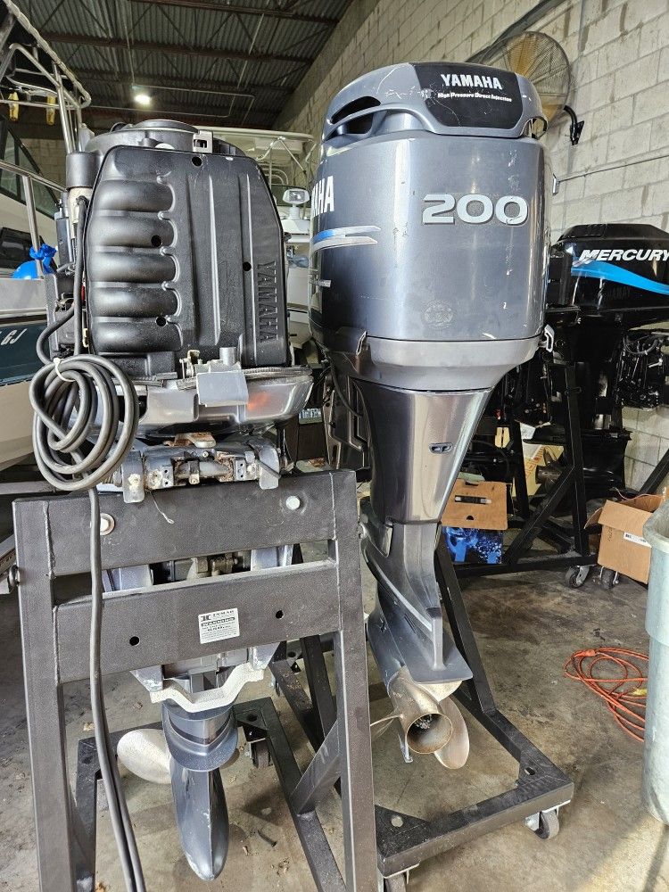 2008 Yamaha Outboards 200 Hp Fuel injection for Sale in Miami, FL - OfferUp