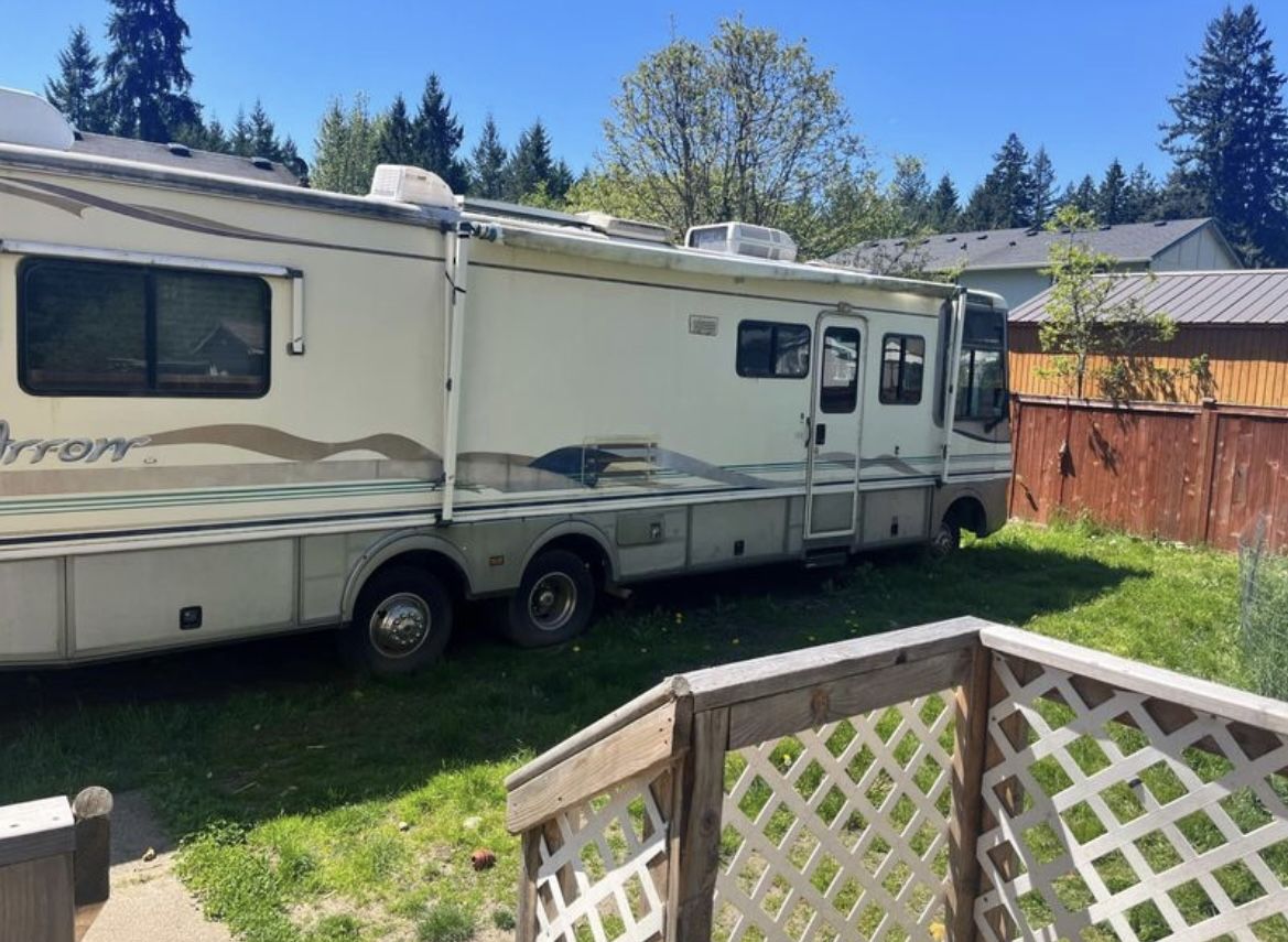1997 Pace Arrow Fleet Wood for Sale in Spanaway, WA - OfferUp