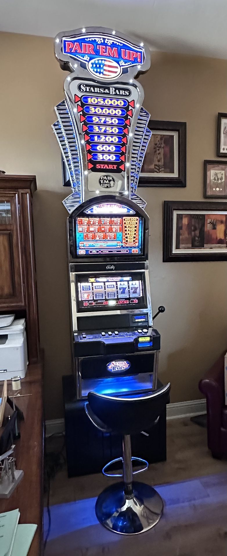 Vintage slot machine - Bally “”Pair Em Up” for Sale in Bakersfield, CA ...