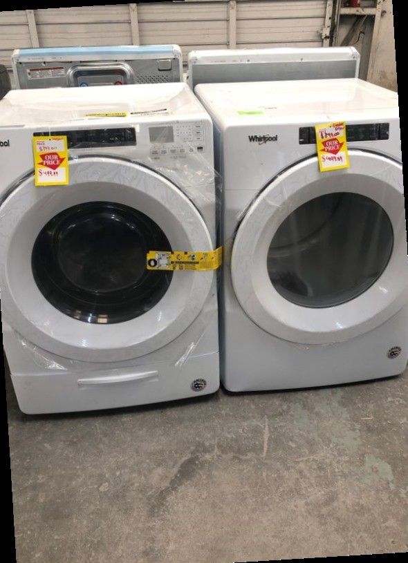 Whirlpool washer/ dryer set A6 for Sale in Houston, TX - OfferUp