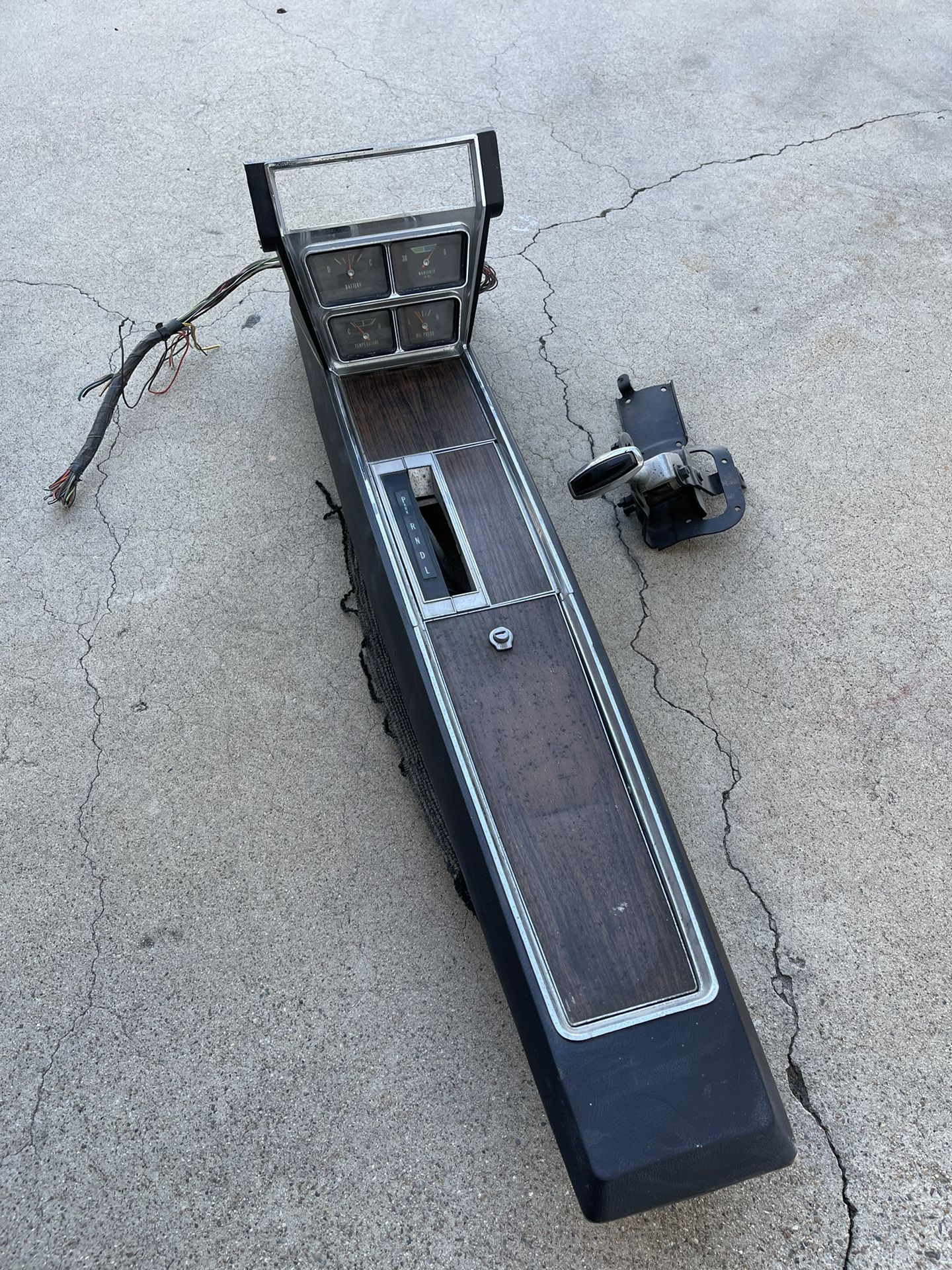 1966 Chevy Impala SS Super Sport Center Console for Sale in Chula Vista ...