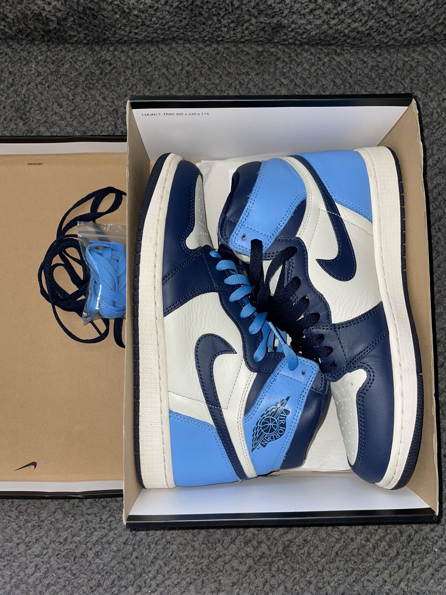Jordan 1 Obsidians for Sale in Lisle, IL - OfferUp