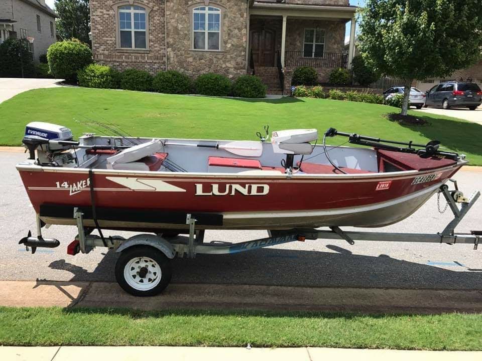 Lund Laker 141/2ft V-hull for Sale in Moore, SC - OfferUp