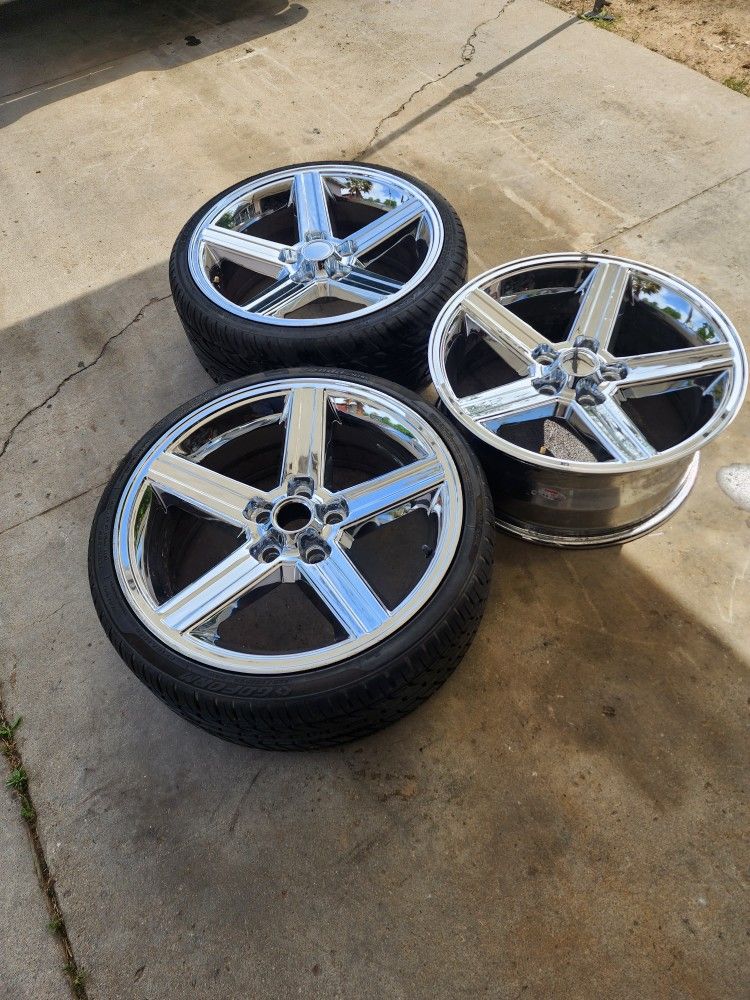 20" Irocs 5x5 Chevy ONLY HAVE 3 RIMS Sale Or Trade for Sale in Fresno ...