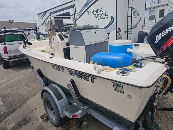 17 Ft Key West Center Console W 60 Hp Merc 4 Stroke for Sale in Anaheim ...