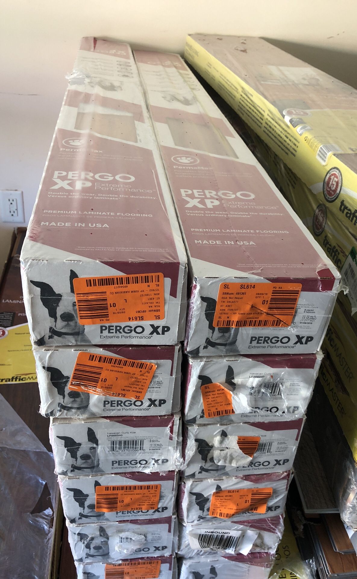 Pergo Xp Hawaiian Curly Koa Laminate Flooring Reviews | Floor Roma