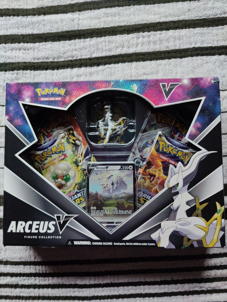 Arceus V Figure Collection (Sealed) for Sale in Corvallis, OR - OfferUp