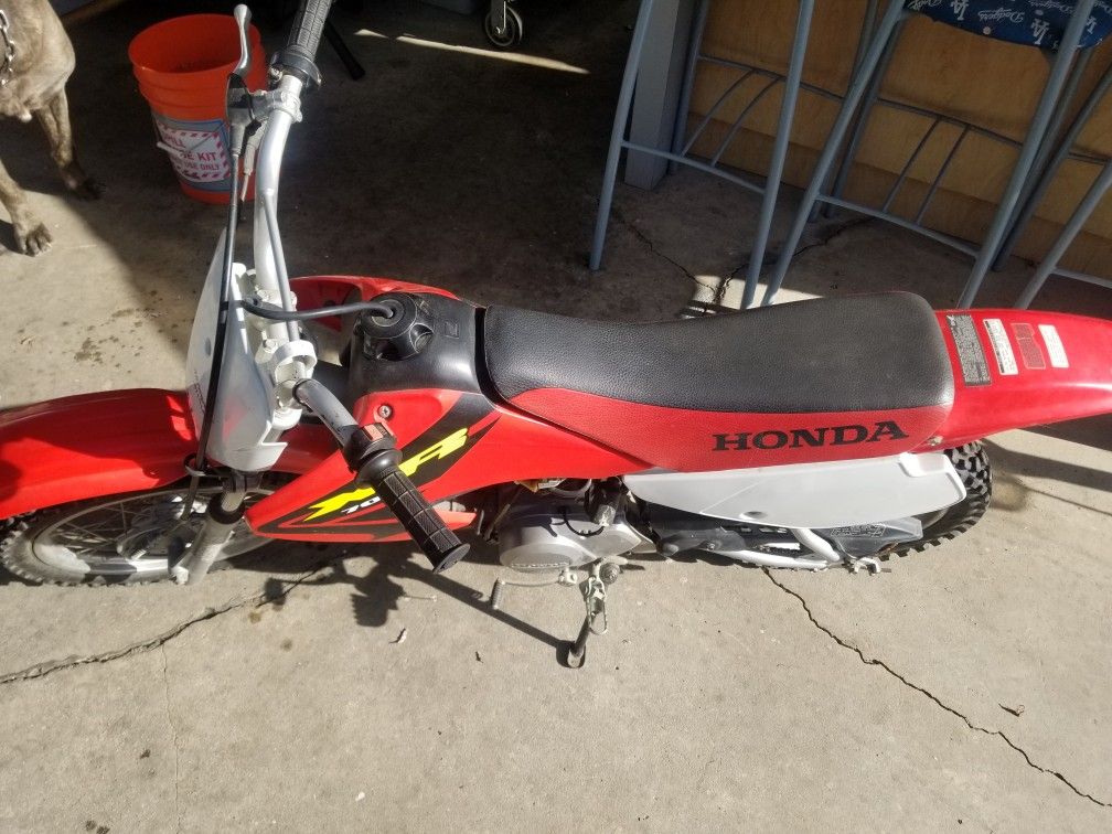 Minimoto Honda XR70R for Sale in South Gate, CA - OfferUp