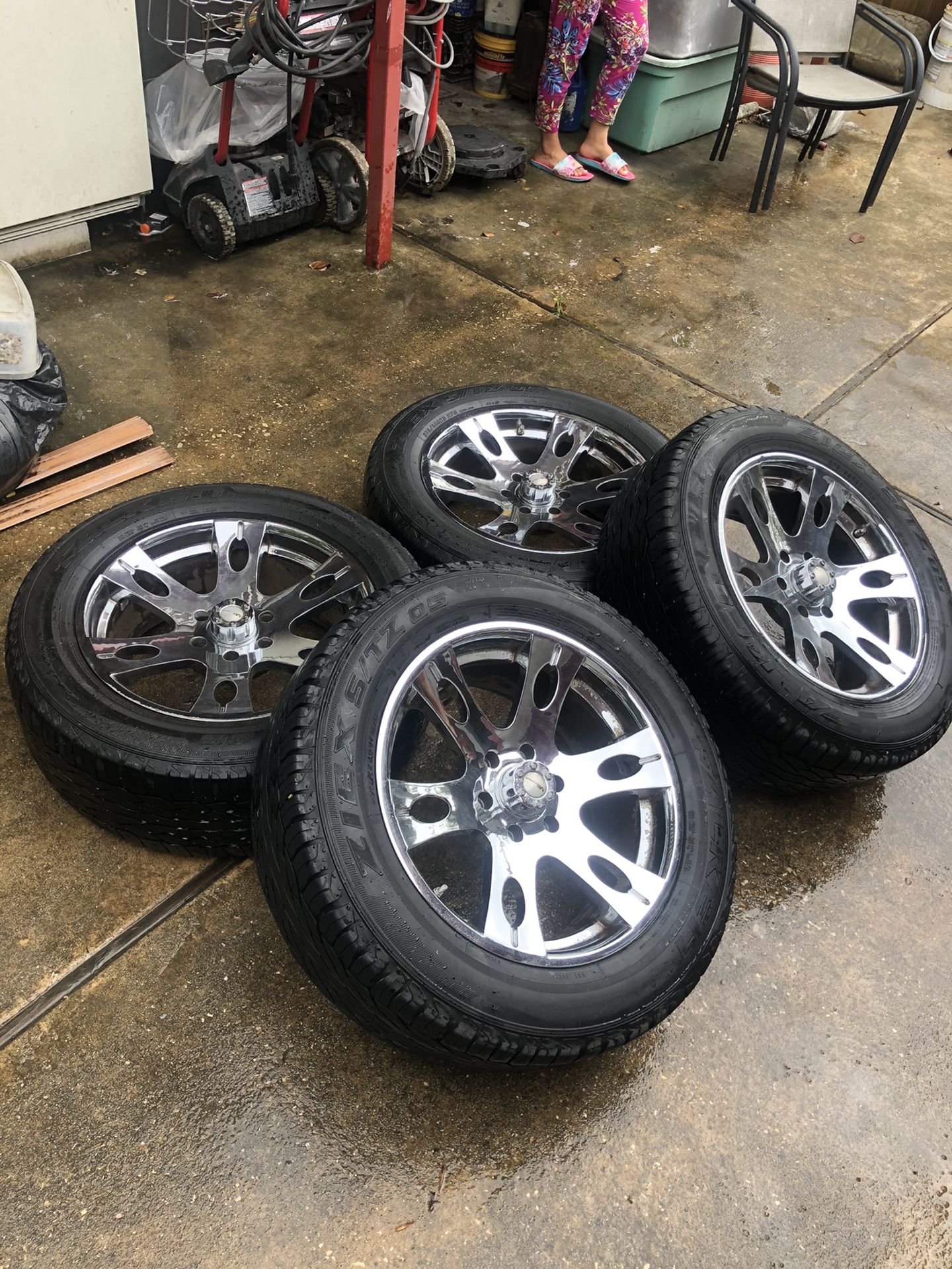 20 inch rims For Chevy silverado, gmc sierra, nissan titan for Sale in ...