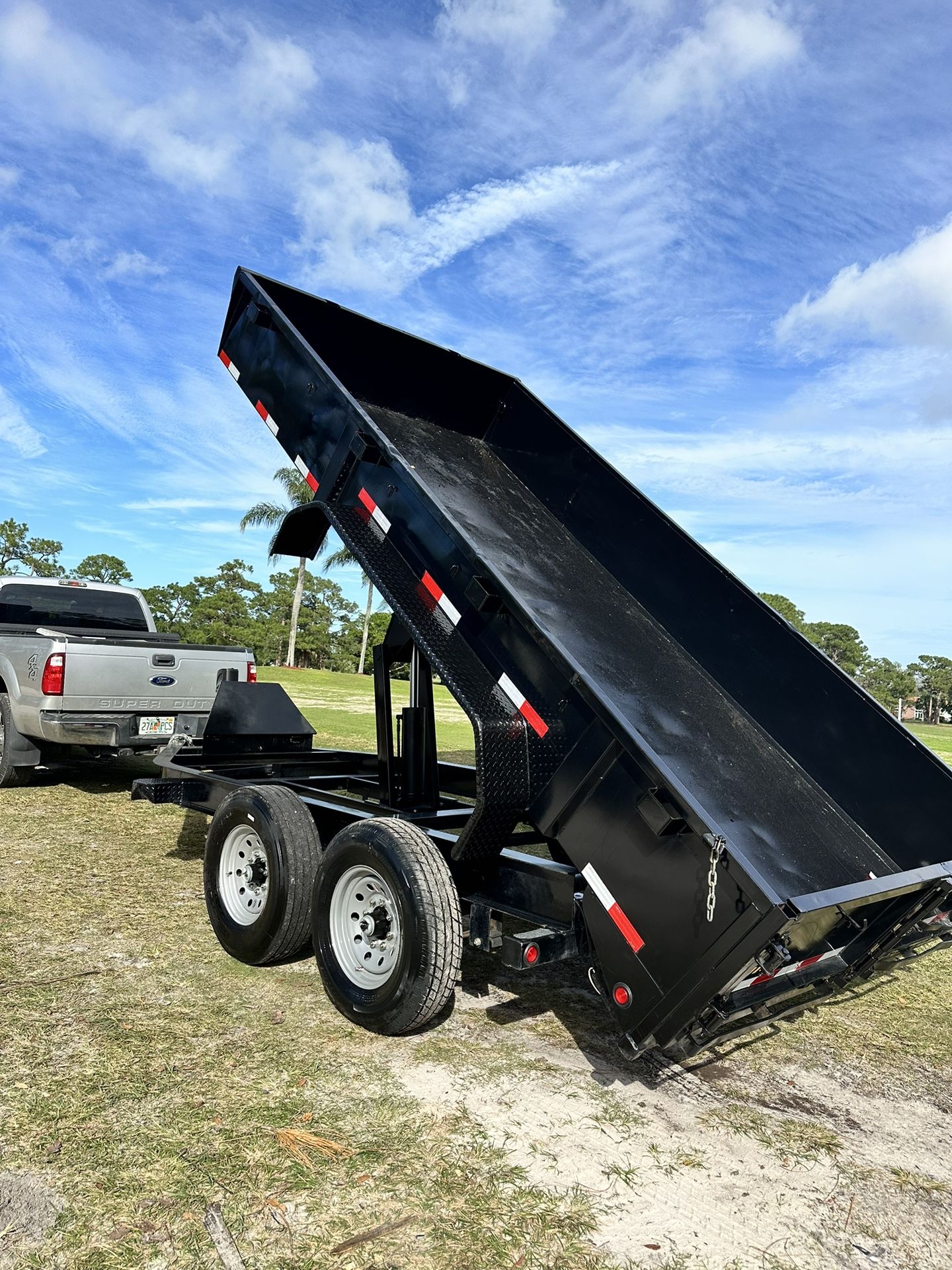 Dump Trailer 7 X 14 It’s 14,000 Pound for Sale in Stuart, FL - OfferUp