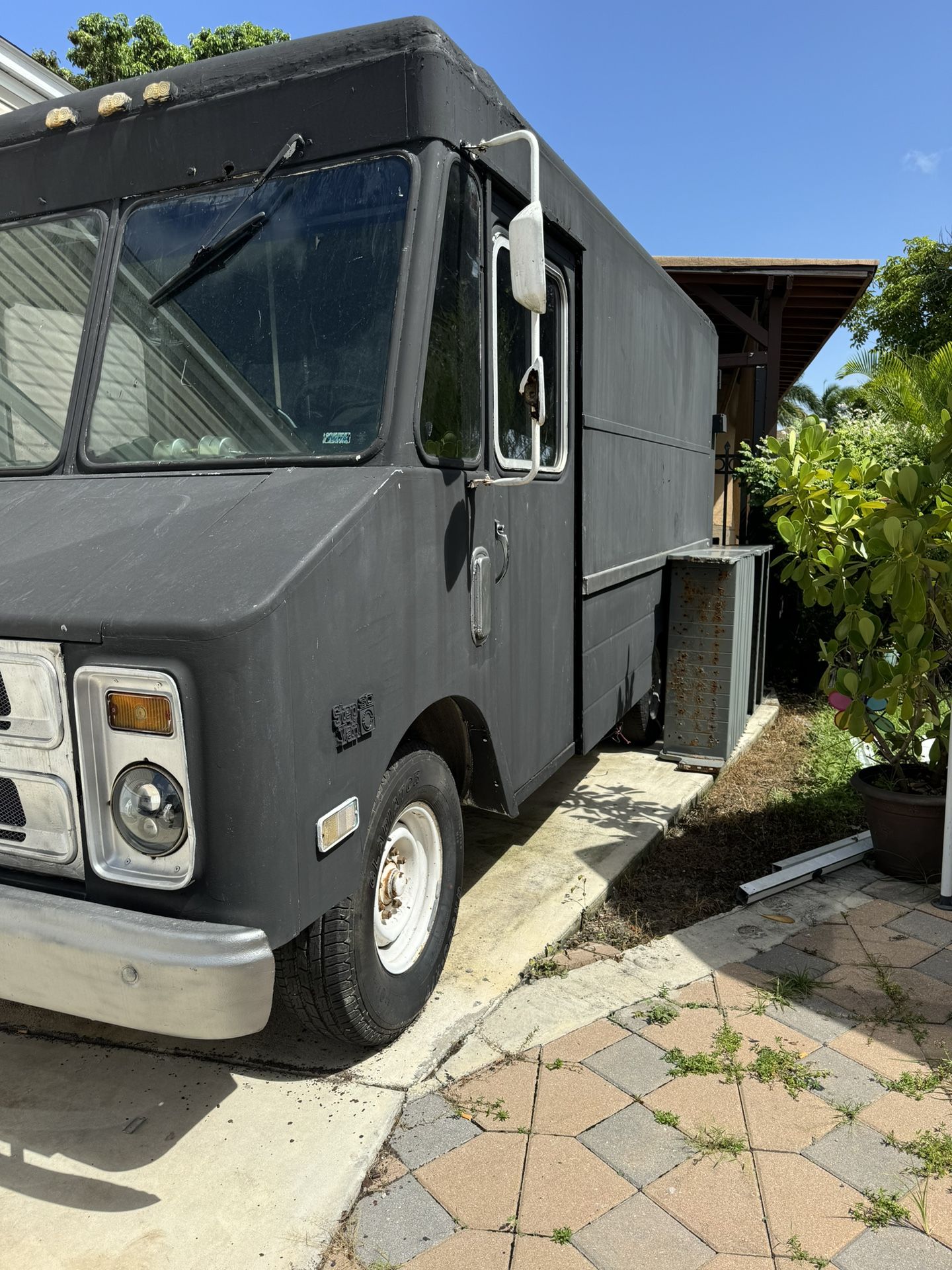 1984 Chevrolet P30 for Sale in Princeton, FL - OfferUp