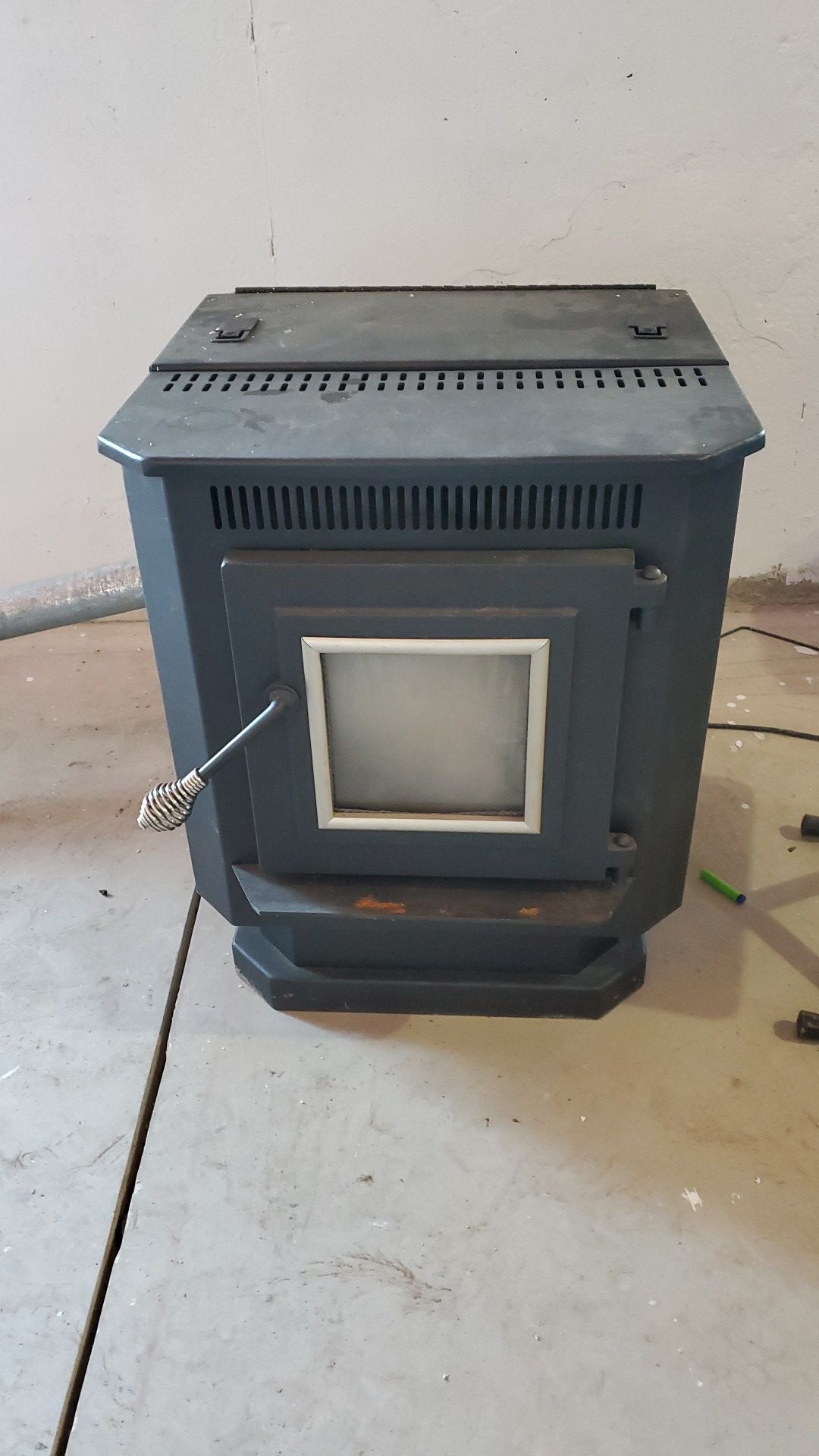 England Stove Works Pellet Stove for Sale in Mount Cobb, PA - OfferUp