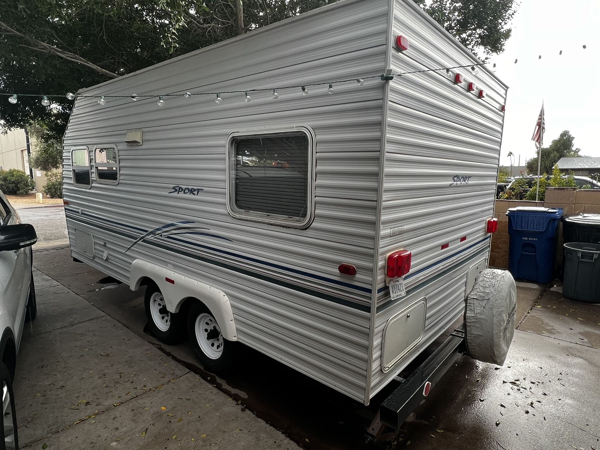 2001 Sportsman 16x8 Camping Trailer for Sale in Phoenix, AZ - OfferUp